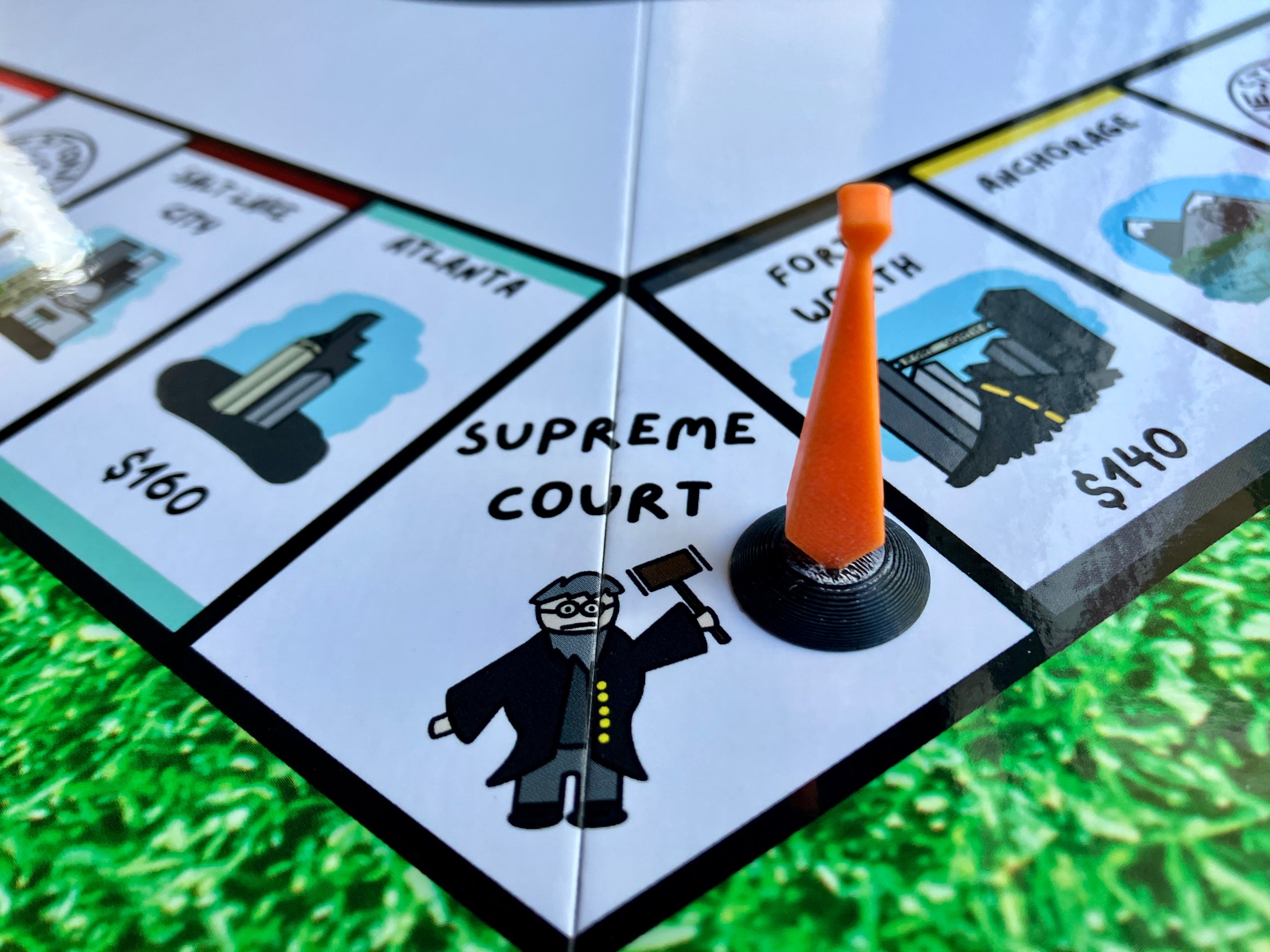 Making Board Games Great Again! – E-UP Games